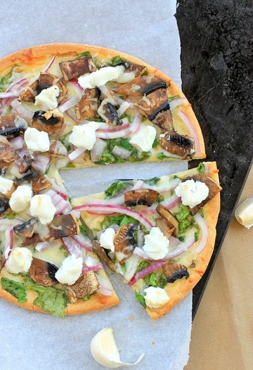 Easy Goat Cheese Pizza with Spinach, Mushrooms, & Onion